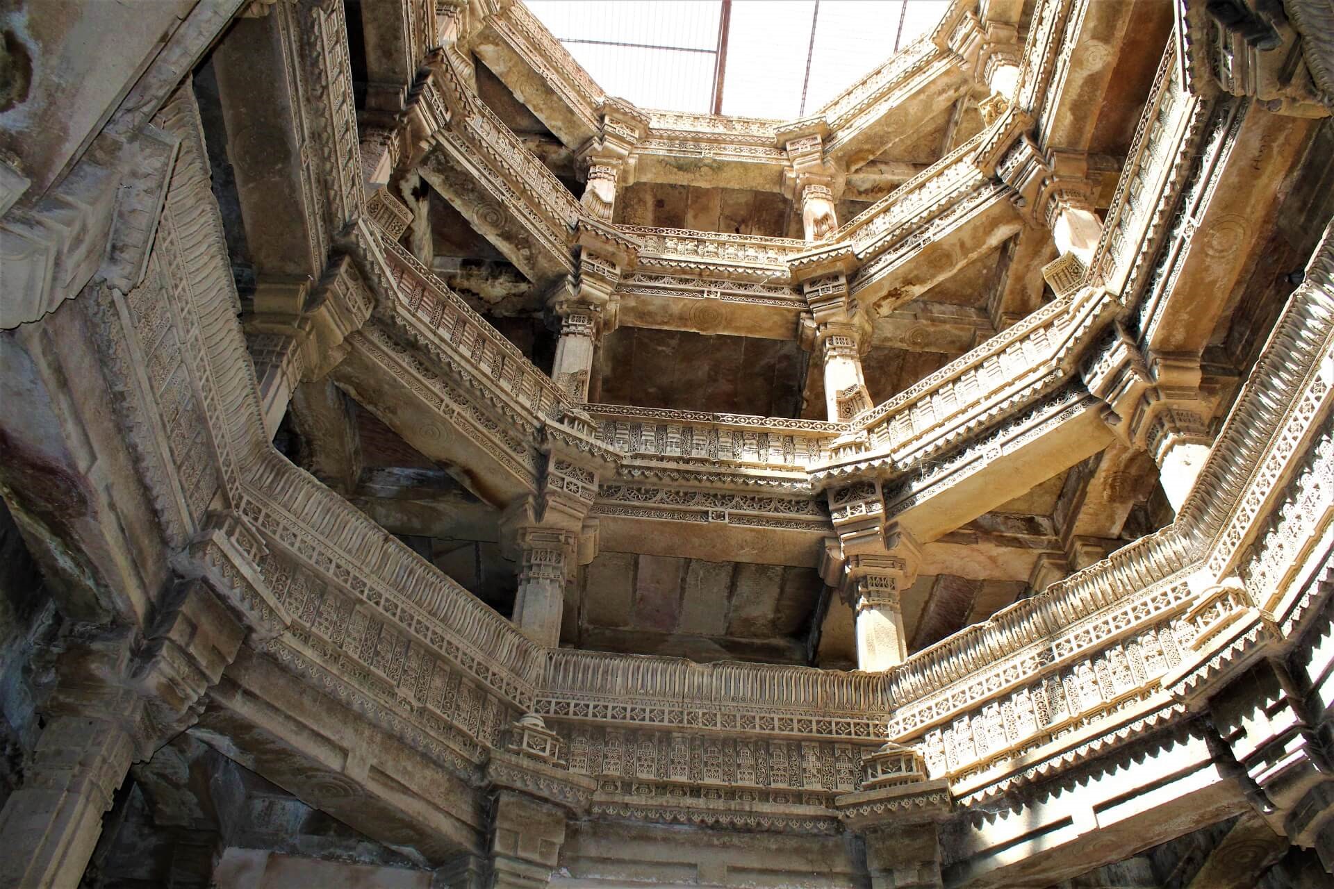 Dholeshwar Mahadev Temple, Gandhinagar - Heritage, Spiritual