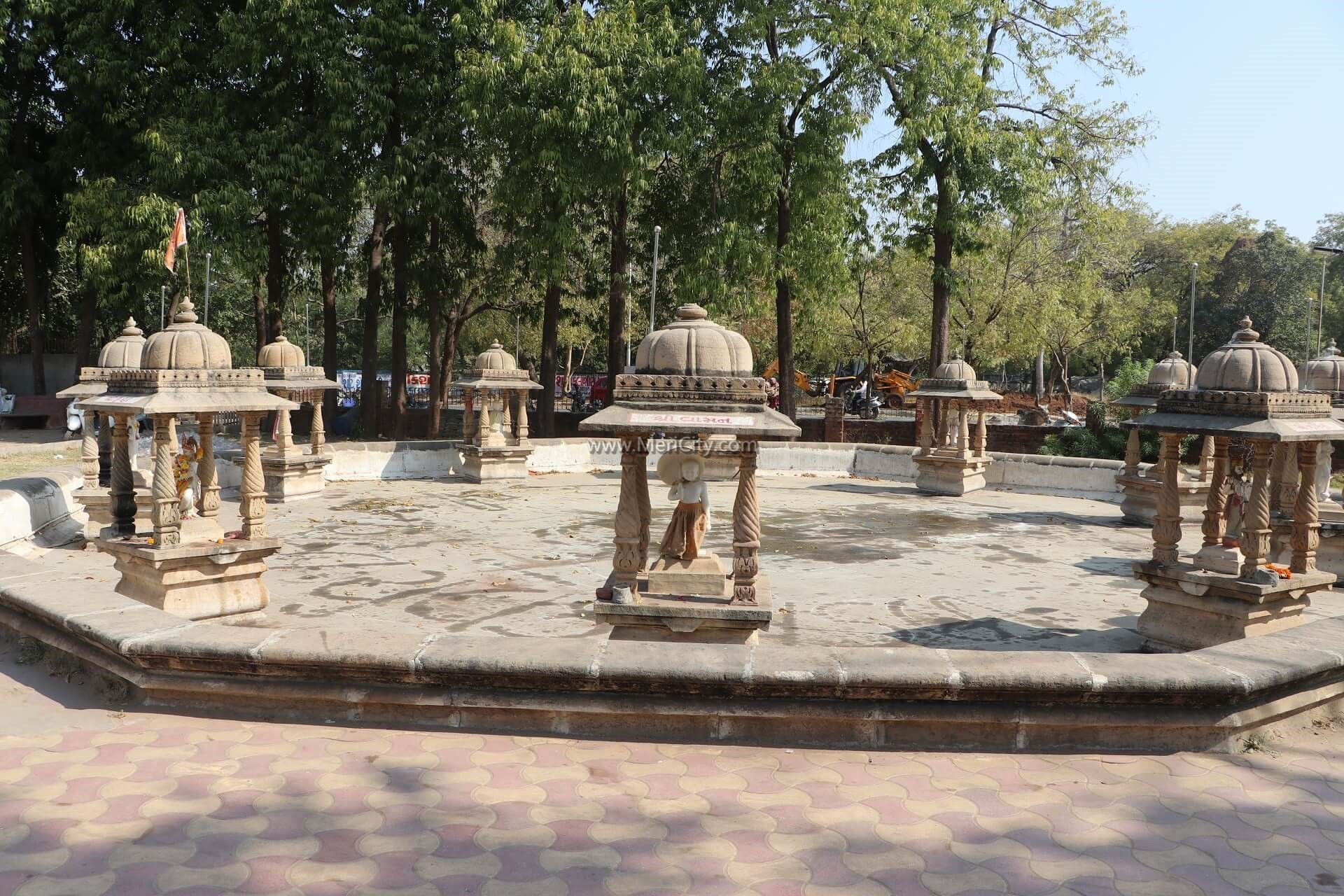 Nilkanth Dham, Poicha, Rajpipla