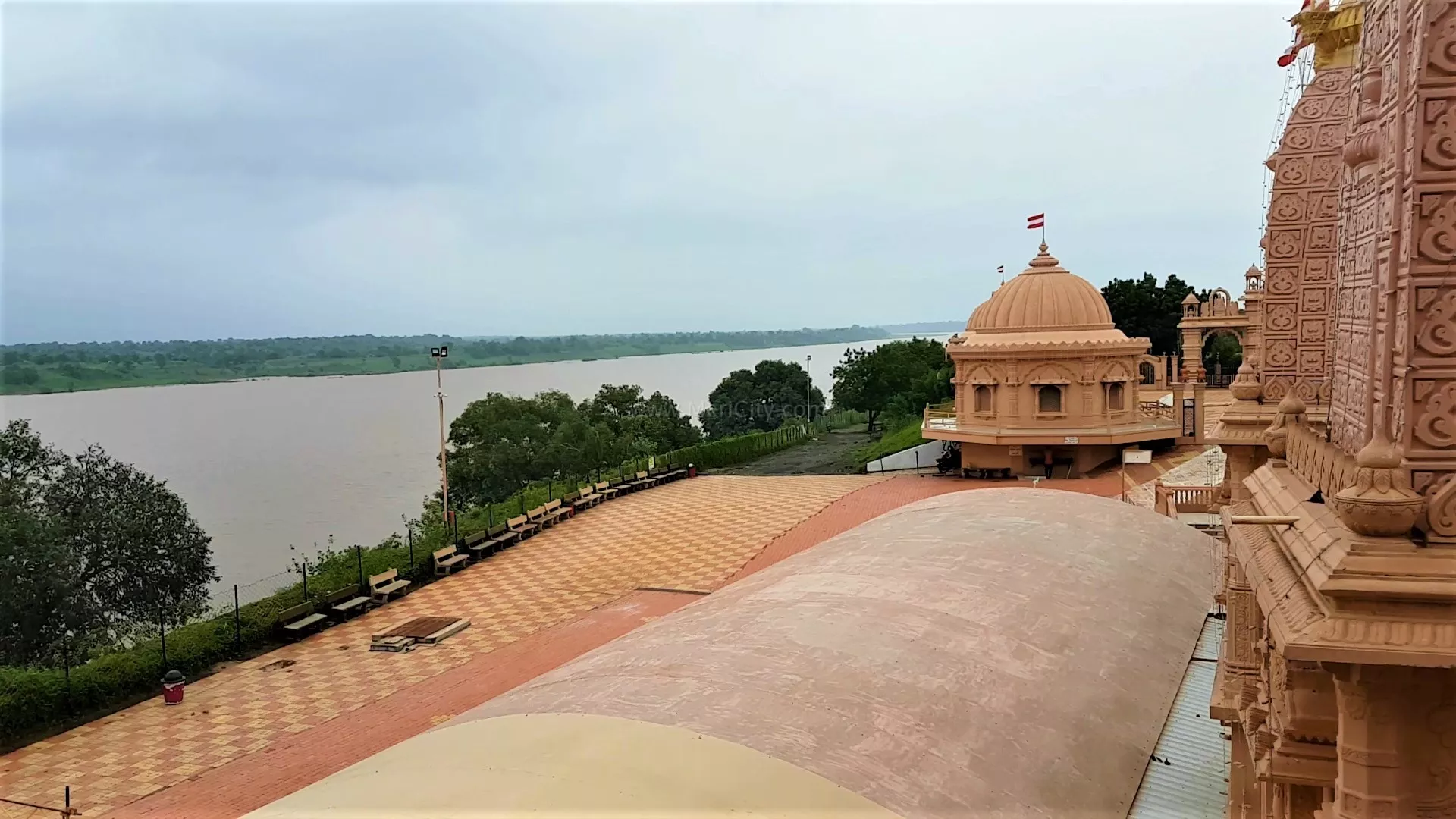Nilkanth Dham, Poicha, Rajpipla